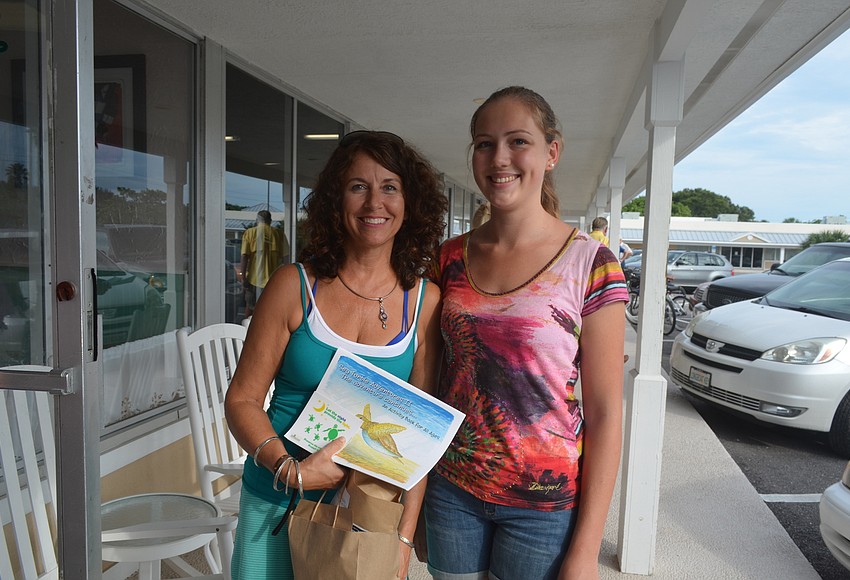 Your Observer | Photo - Kelly Fyffe and Johanna Schubert