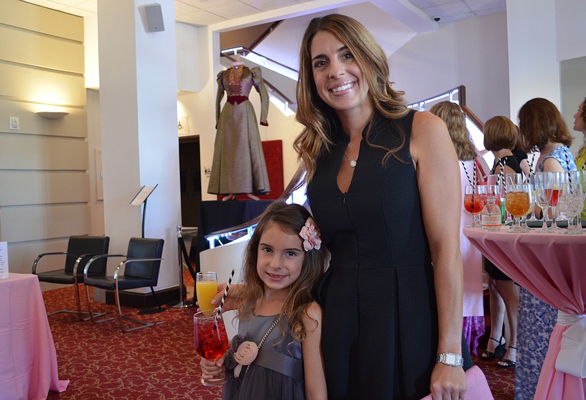 Your Observer | Photo - Balle and her mother Nazare Edelson