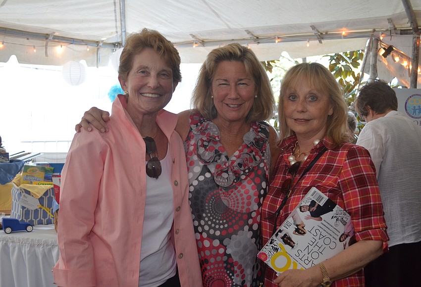 Your Observer | Photo - Marcia Ward, Suzanne Takerian and Sherry Chapman