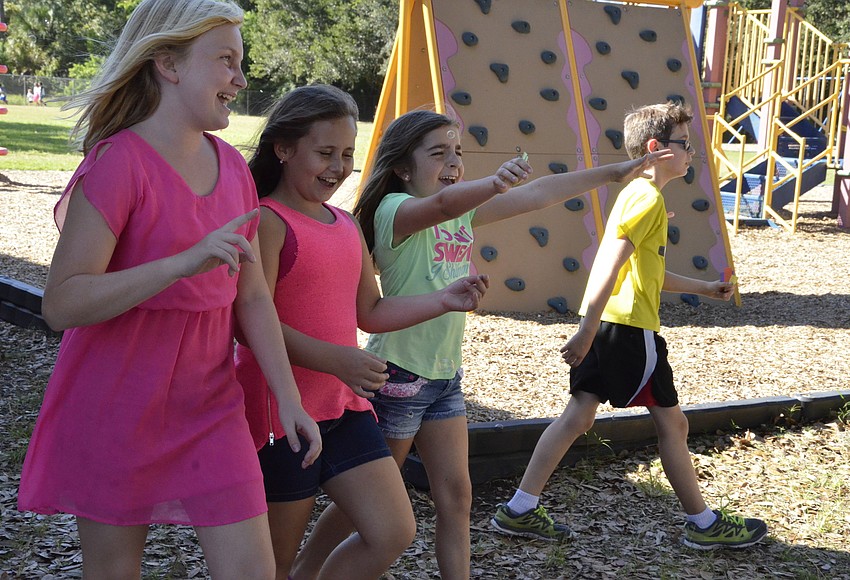 Your Observer | Photo - Ryleigh Young, Elizabeth Wharry and Avery Powell sing along to some ...