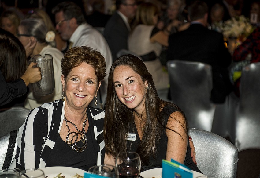 Your Observer | Photo - Patti Wertheimer with daughter Sarah