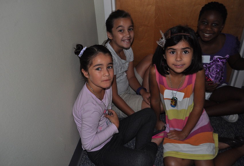 Your Observer | Photo - Camilla Ruiz, Adira Figueroa, Jandy Zahzu and ...