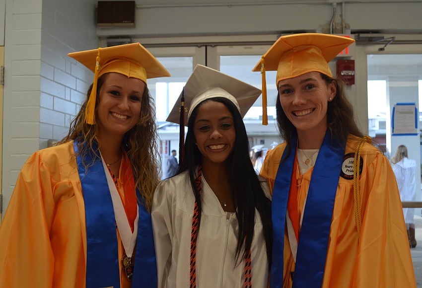 Your Observer | Photo - Sarah Lumley, Jami Aguayo and Emily Harding