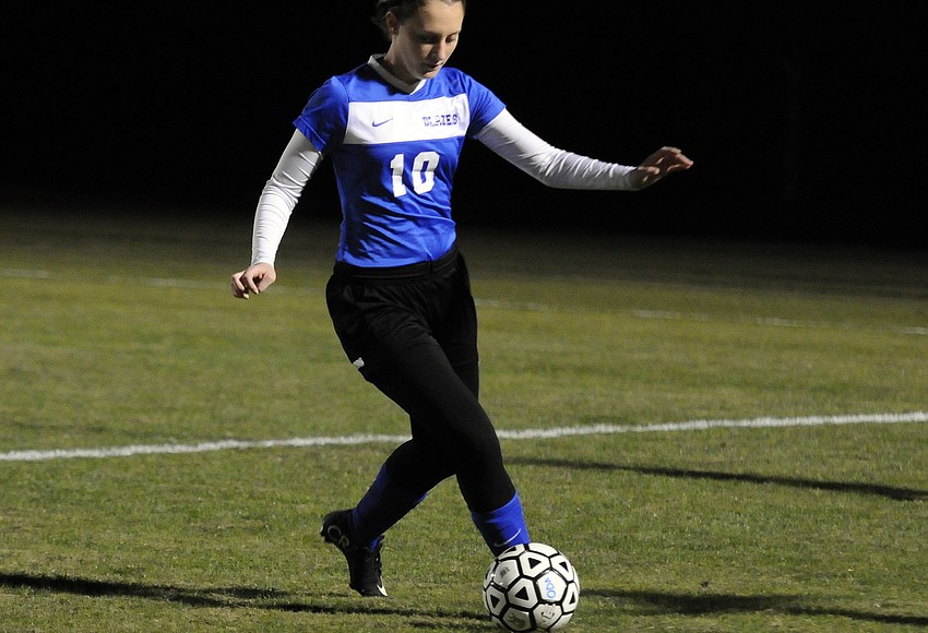 Your Observer | Photo - Emma Kral controls the ball for Sarasota ...