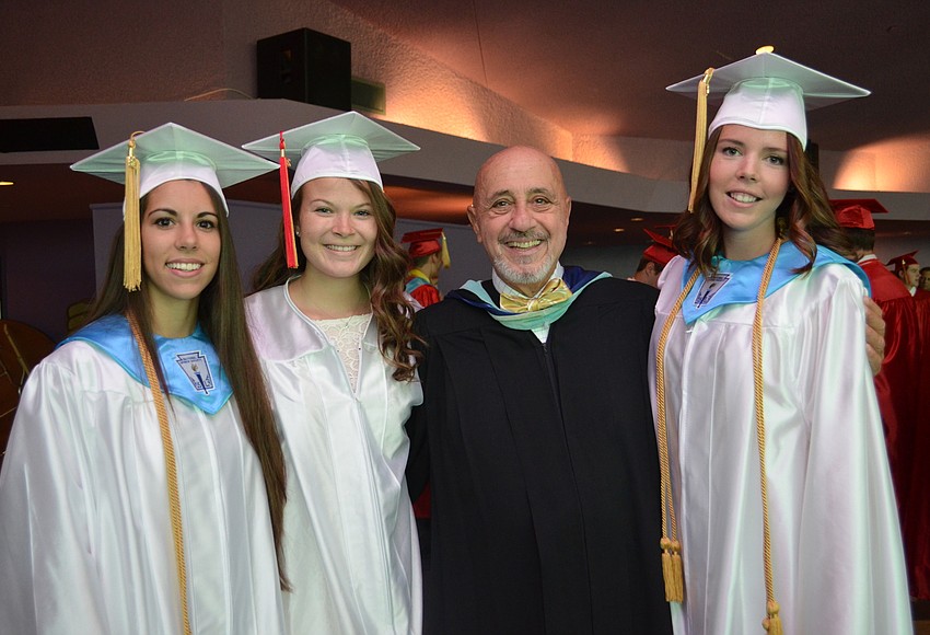 Your Observer | Photo - Noel Turner, Brooke Schweers, Chuck Salamone ...