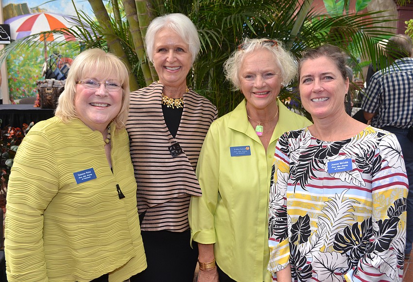 Your Observer | Photo - Suzanne Weitz, Co-Chairwoman Ellie Stoddard ...