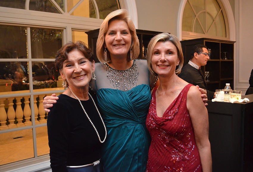 Your Observer | Photo - Trudy Moon, Carol Probstfeld and Sharon Hillstrom