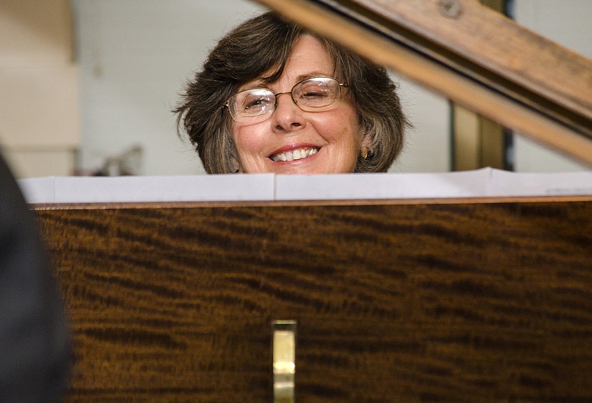 Your Observer | Photo - Jan Ortmann performs for her fellow Longboat ...