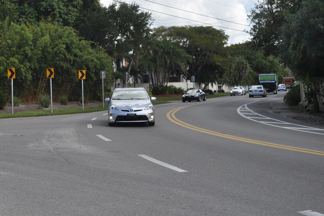 Siesta Key crash results in one death | Your Observer