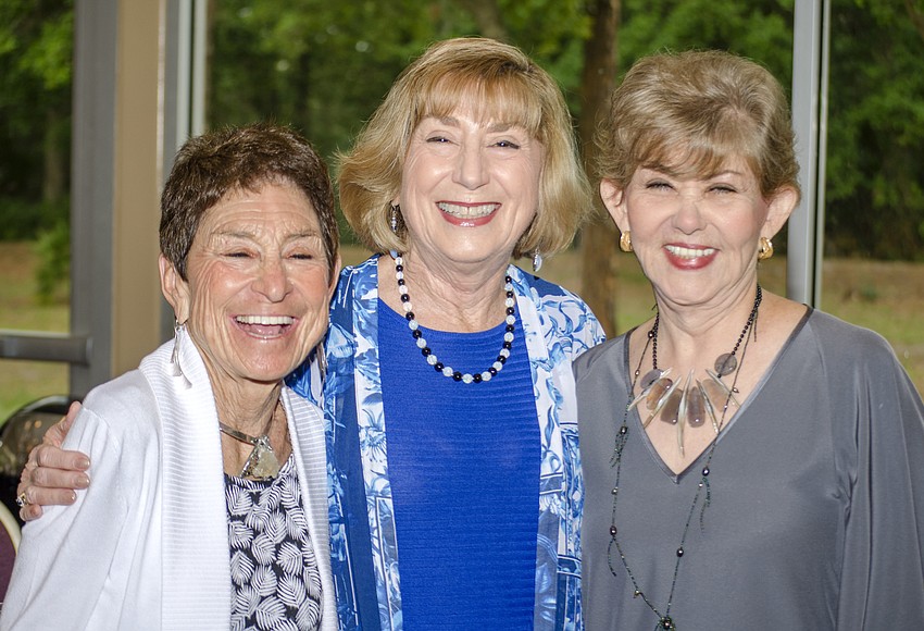 Your Observer | Photo - Susan Landau, Sara Benesch and Itzel Lieberman