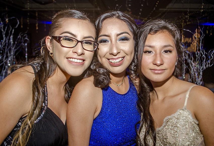 Your Observer | Photo - Diana Rodriguez, Nicole Rosas and Joselin Mauricio