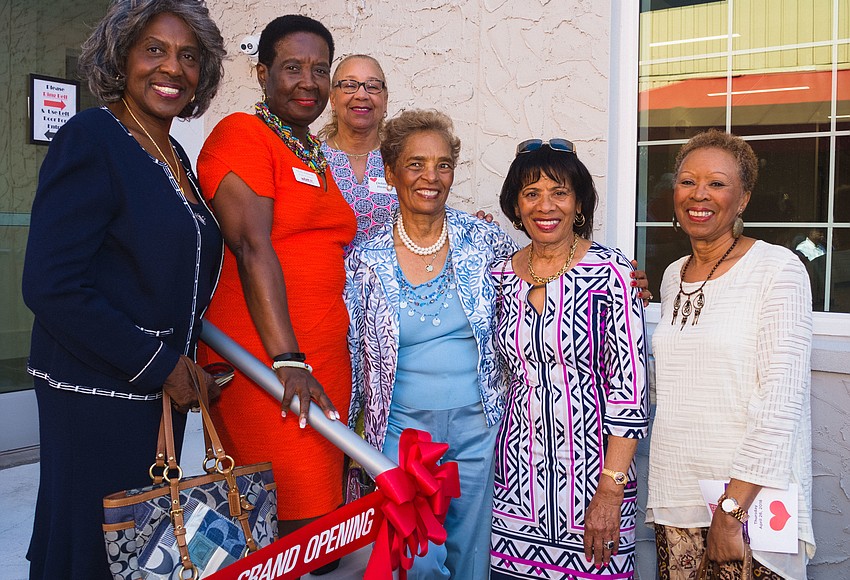 Your Observer | Photo - Marge Lee, Doris Johnson, Lois Watson, Joyce ...