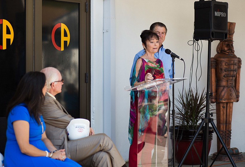 Your Observer | Photo - Founder and Vice President Dolly Jacobs gives a ...