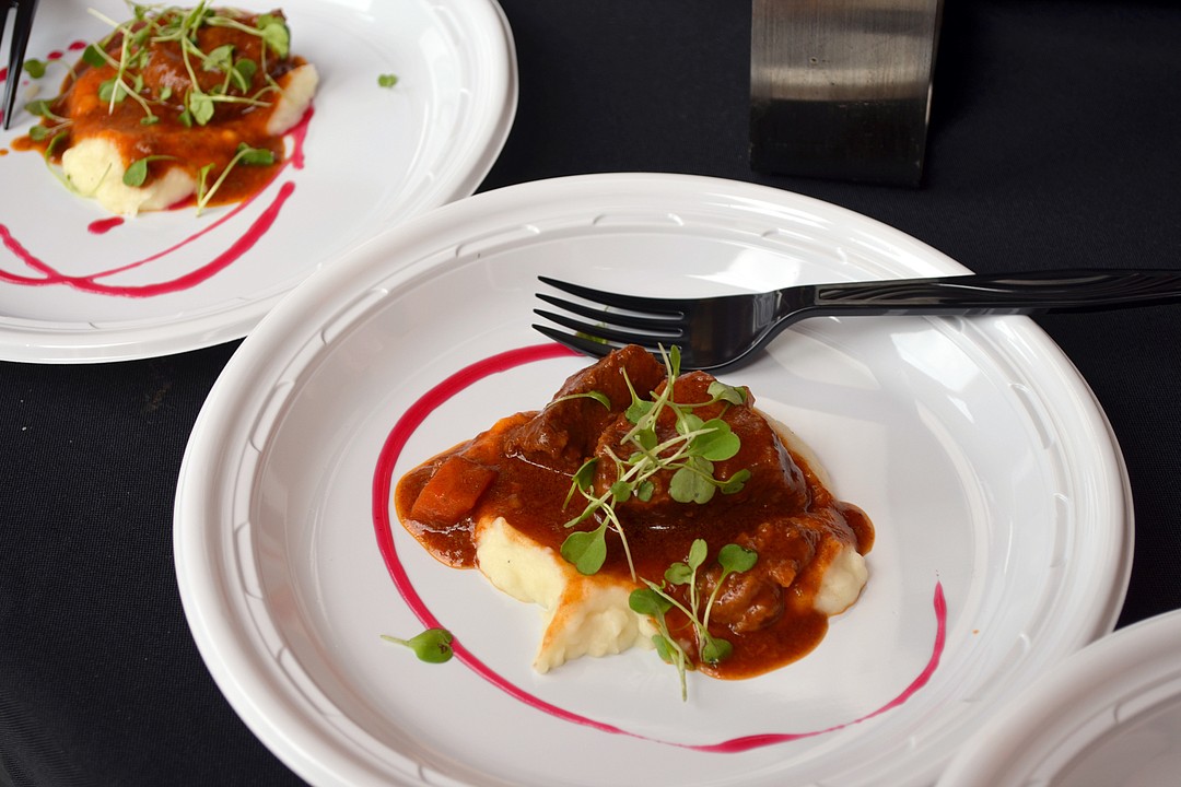 Toast to the Most: Enjoy the Forks & Corks Grand Tasting to the fullest ...