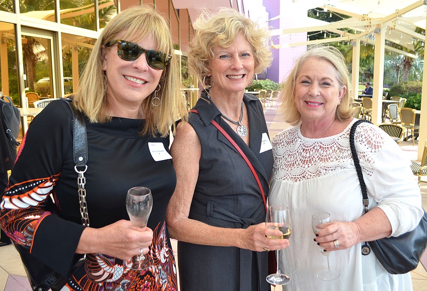 Your Observer | Photo - Mary Lee Bischoff, Jane Hamlin and Suzanne Erickson