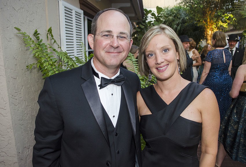 Your Observer | Photo - Dr. Jody Abrams with his wife, Co-Chairwoman ...