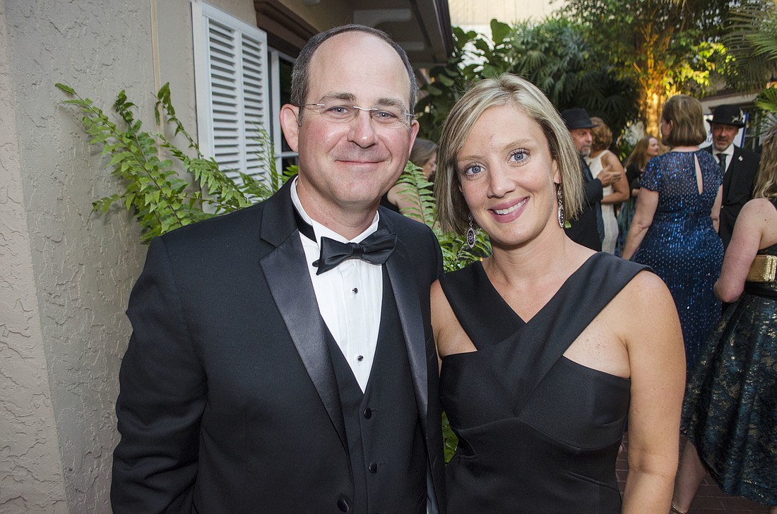 Your Observer | Photo - Dr. Jody Abrams with his wife, Co-Chairwoman ...