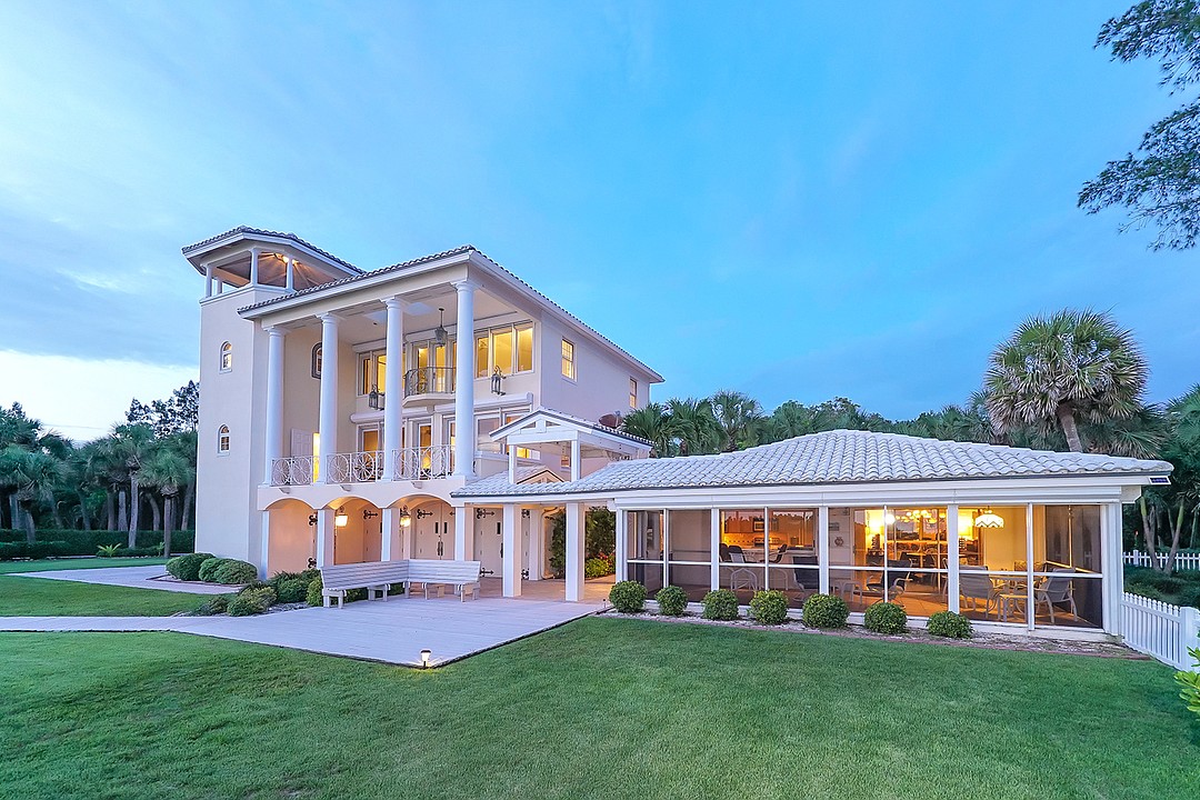 Three-home estate on Casey Key listed for $7,975,000 | Your Observer
