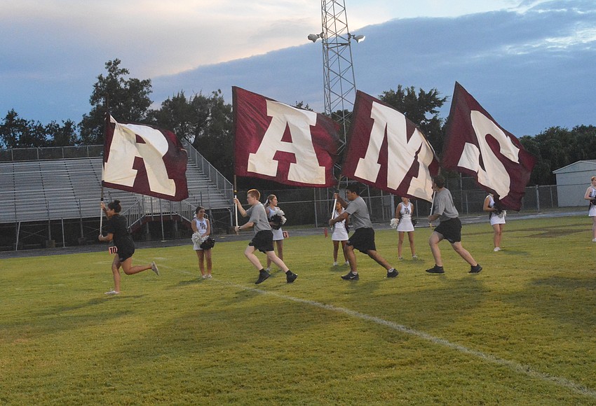 Riverview football runs all over Alonso for win