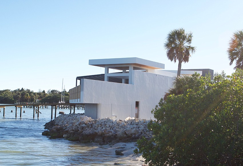 Longboat restaurant owner hopes for April opening | Your Observer