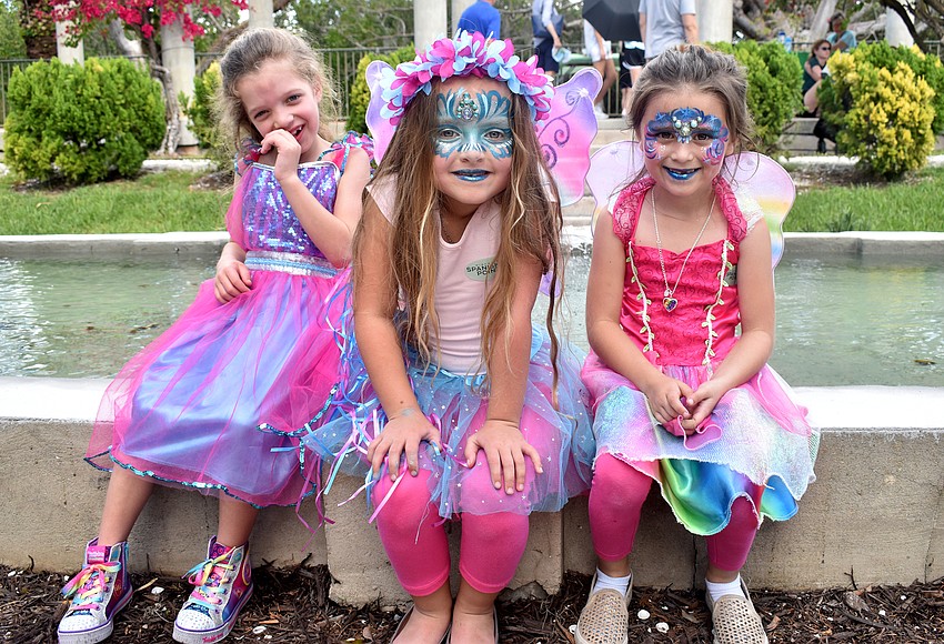 Your Observer | Photo - Alyssa Koloski, Brooke Yost and Piper Larsen