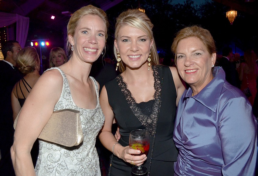 Your Observer | Photo - Ellie Falck, Allison Scibelli and Susan Macrae