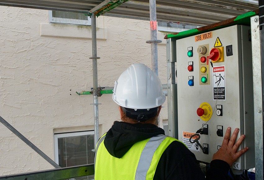 Your Observer | Photo - Buck Hoist Operator Amy Ogden takes the ...