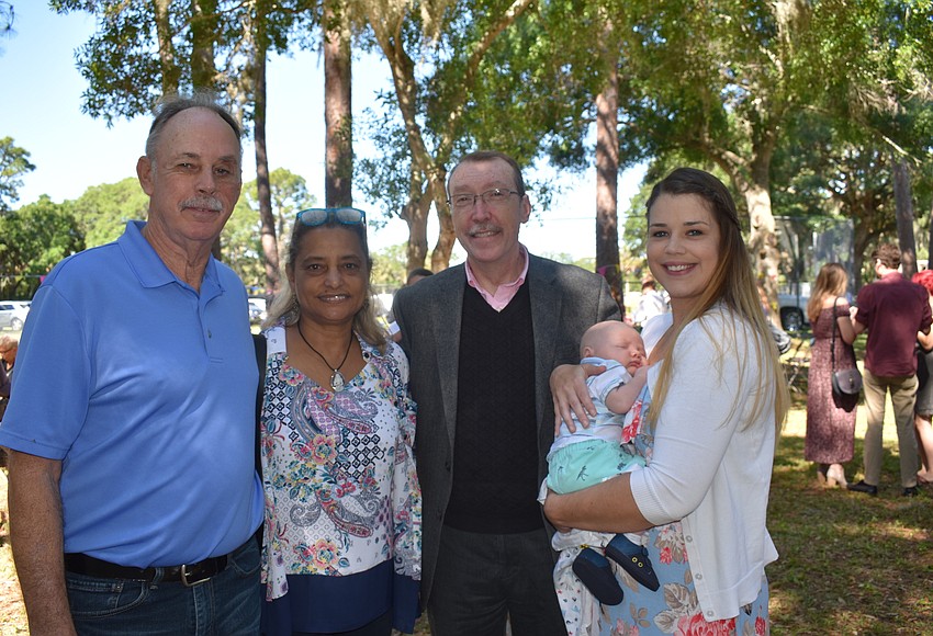 Your Observer | Photo - Tom Hill, Darlene Hayes, Kevin Hayes, Katie ...