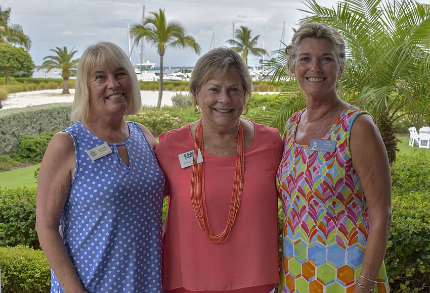 Your Observer | Photo - Terri Kinder, Gail Loefgren and Anna Frescura ...
