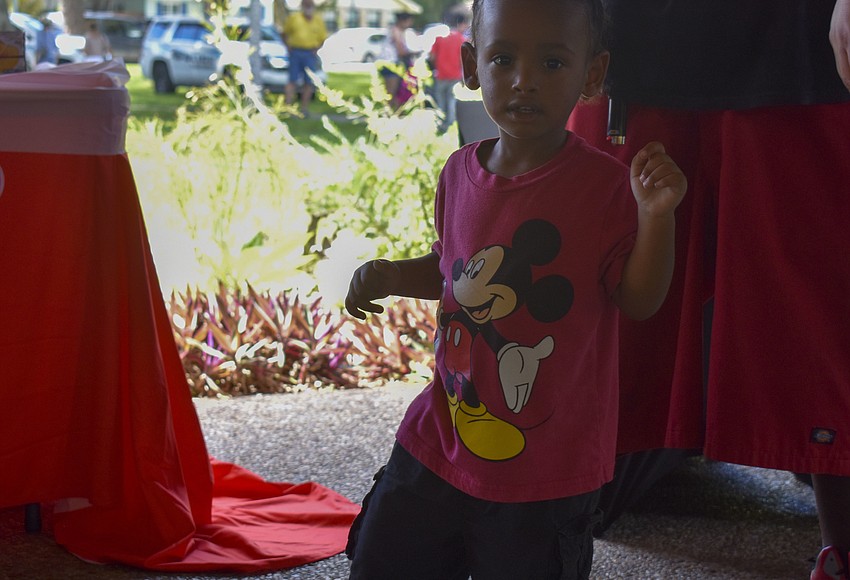 Your Observer | Photo - Mason Mccullough, 2, dances to the tunes played ...