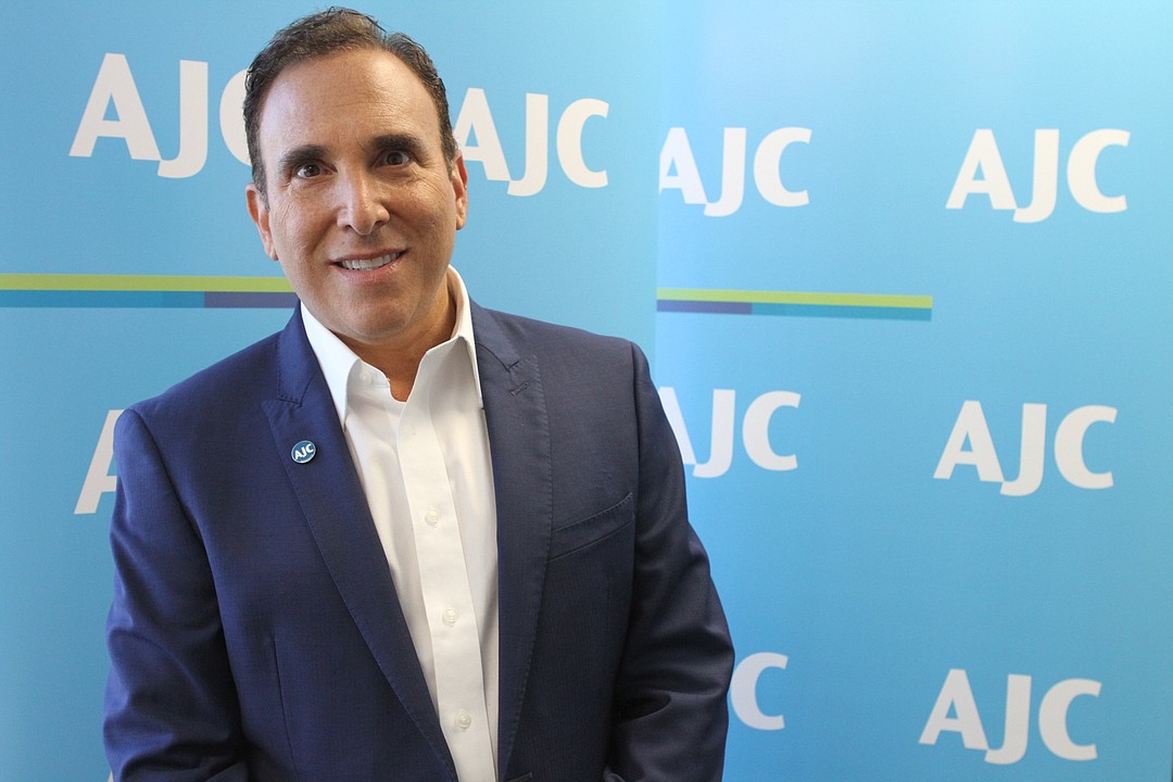 Familiar Faces: Brian Lipton | Your Observer