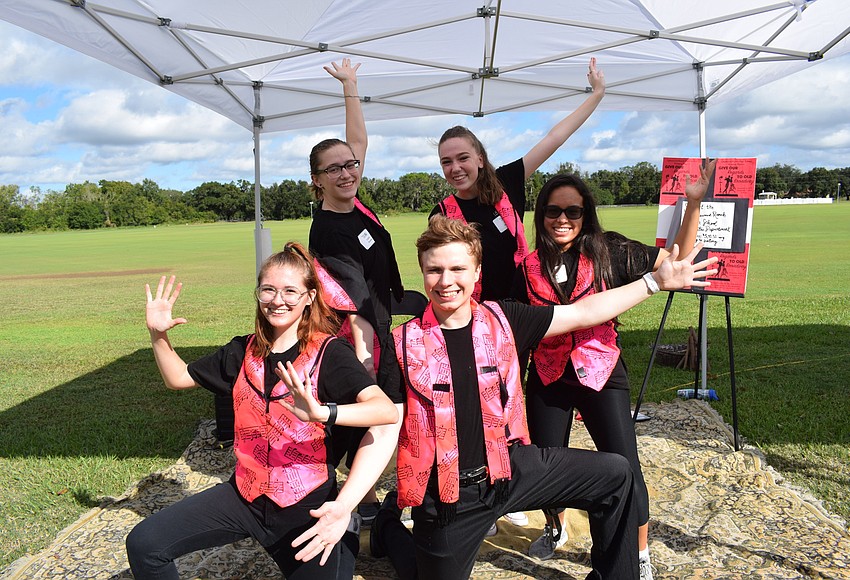 Your Observer | Photo - Members of the Lakewood Ranch High theater ...