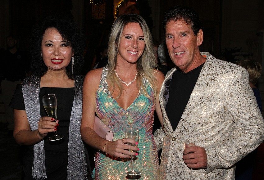 Your Observer | Photo - Kathy Yu with Jessica and Sam Walker