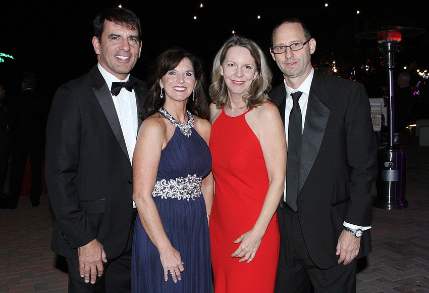 Your Observer | Photo - Joe and Donna Plaster with Robin and Mike McInnis