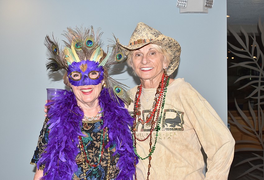 Your Observer | Photo - Joyce Mazurek and Joyce Welch