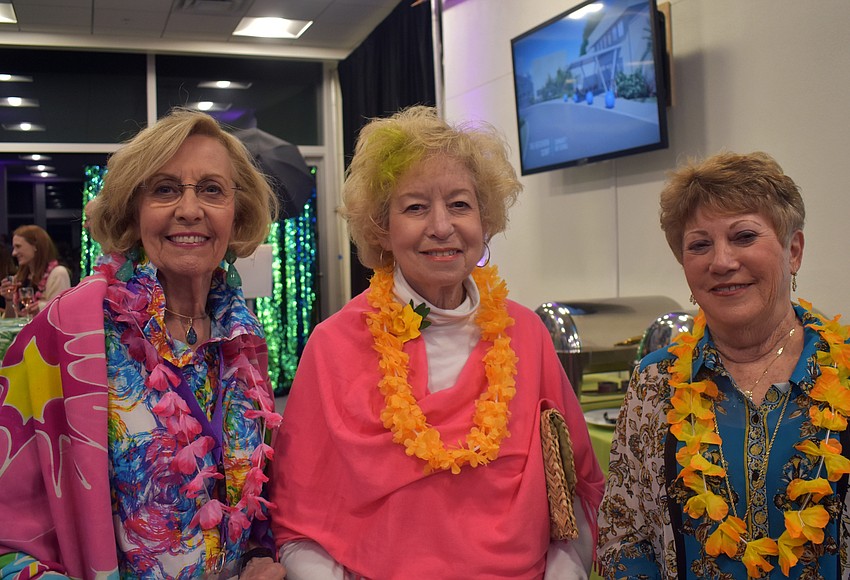 Your Observer | Photo - Sue Rosin, Donna Lerner and Marsha Goldsby
