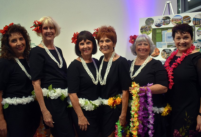 Your Observer | Photo - Vickie Inglese, Jeanne Wacker, Mary Pickup ...