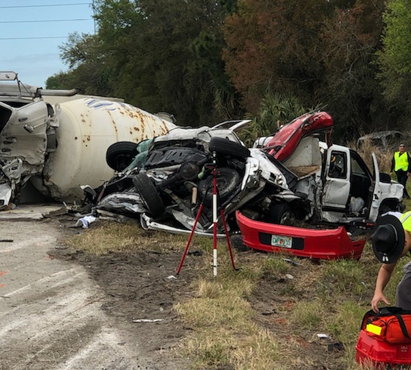 Three killed in morning crash on Interstate 75 near Fruitville Road ...