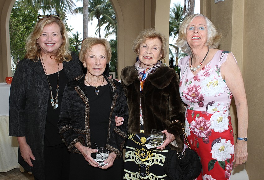 Your Observer | Photo - Susan Brennan, Ellie Faber, Eleanor Williams ...