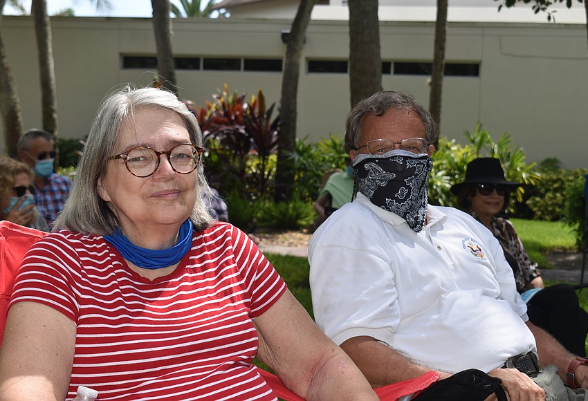 Your Observer | Photo - Louise and Nick Hauser