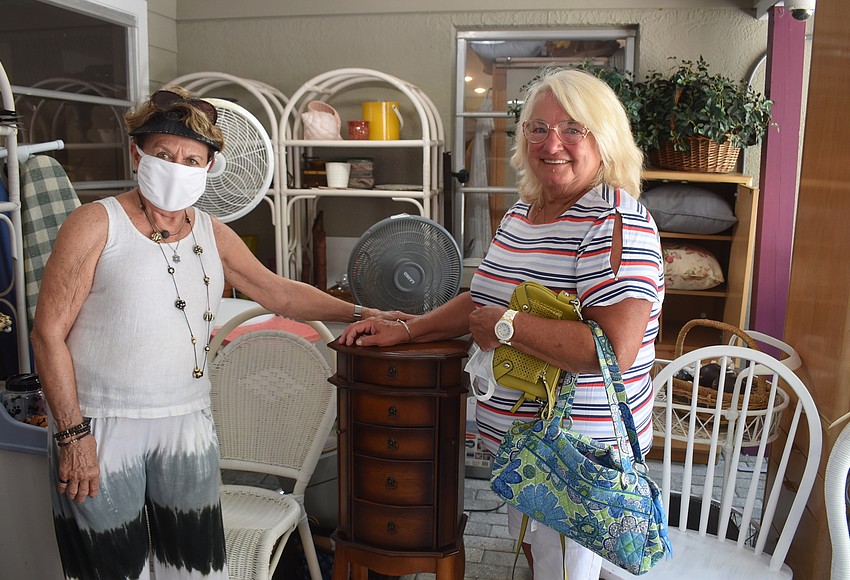 Your Observer | Photo - Carol Peschel stands with Mary Theall and the ...