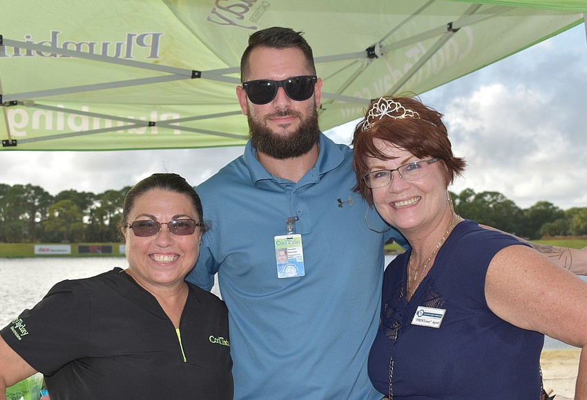 Your Observer | Photo - (From left) Debbie Shaffer, Kenneth Bannister ...