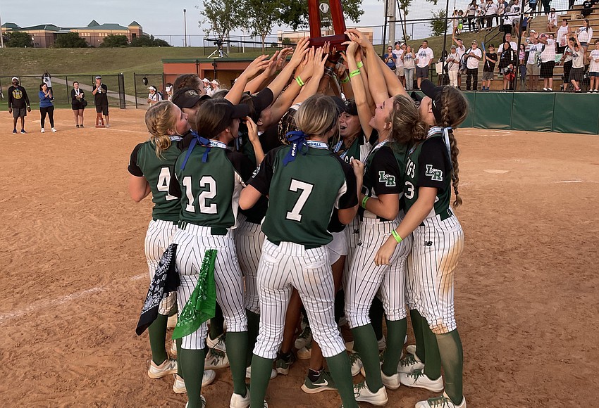 Lakewood Ranch softball rides offense to new heights | Your Observer
