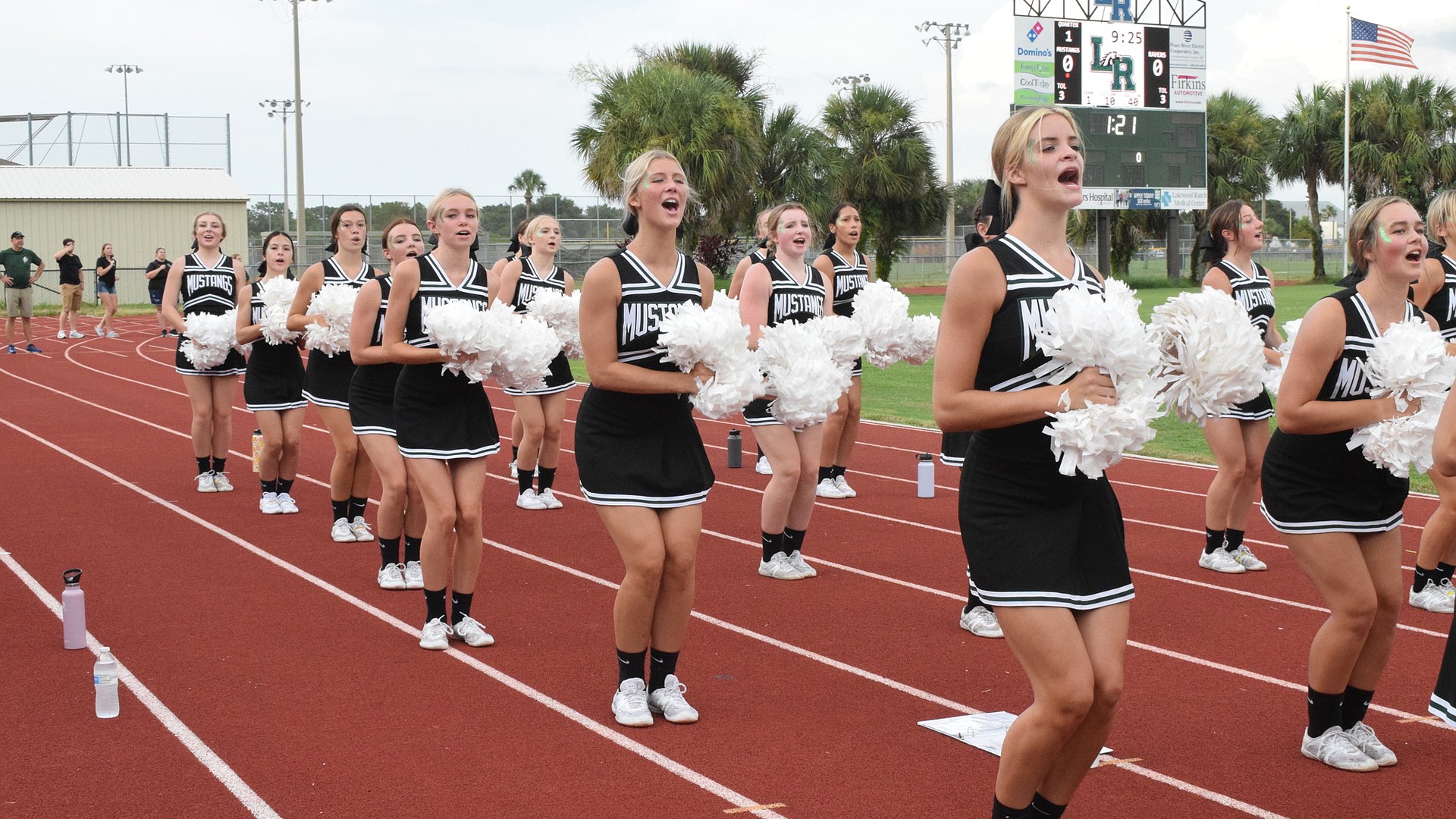 Lakewood Ranch High School cheerleaders ready to raise spirits | Your ...