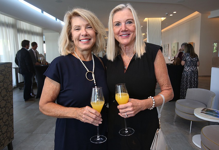 Your Observer | Photo - Mary Ann Hartmann and Linda Dooley