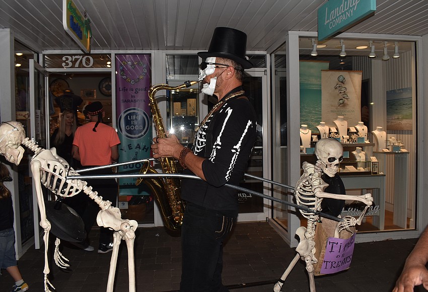 Your Observer | Photo - Three skeletons made their way through the ...