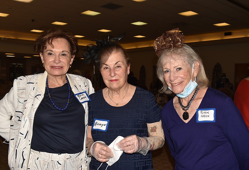 Your Observer | Photo - Joyce Cooper, Rosalyn Fletcher and Robin Green