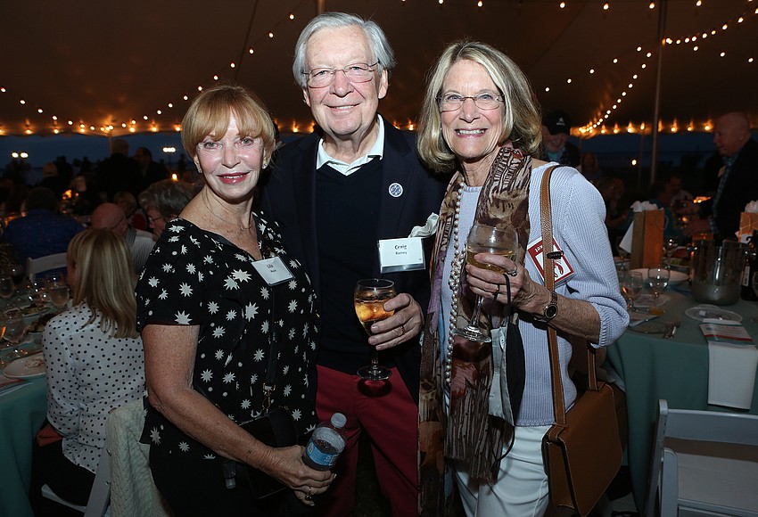 Your Observer | Photo - Lila Huse with Craig and Sharon Ramey