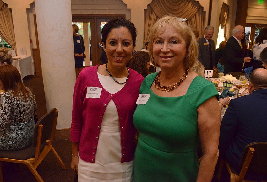 Your Observer | Photo - Kareen Ver Helst and Nancy Hobson