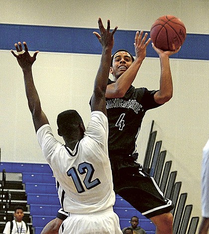 Quick turnaround for Windermere Prep football stars to hoops season ...